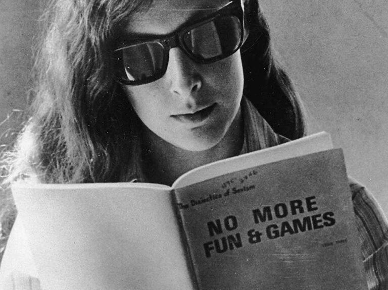 The Best Music Critics: A Top 10 List for Discerning Music Lovers