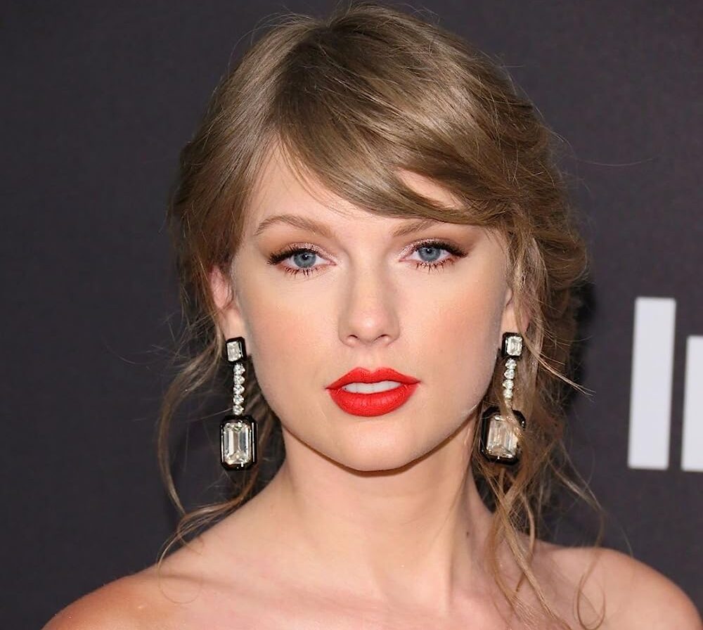 Unveiling the Enigmatic Taylor Swift: From Midnight Musings to Grammy ...
